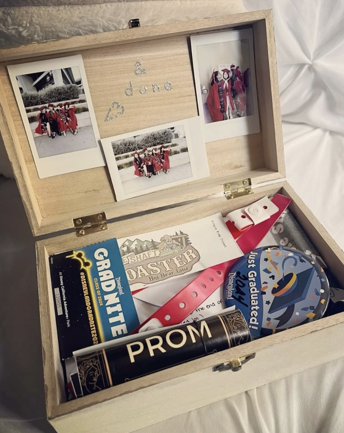 Senior Box Ideas To Share with Friends - thecanadianguy.com